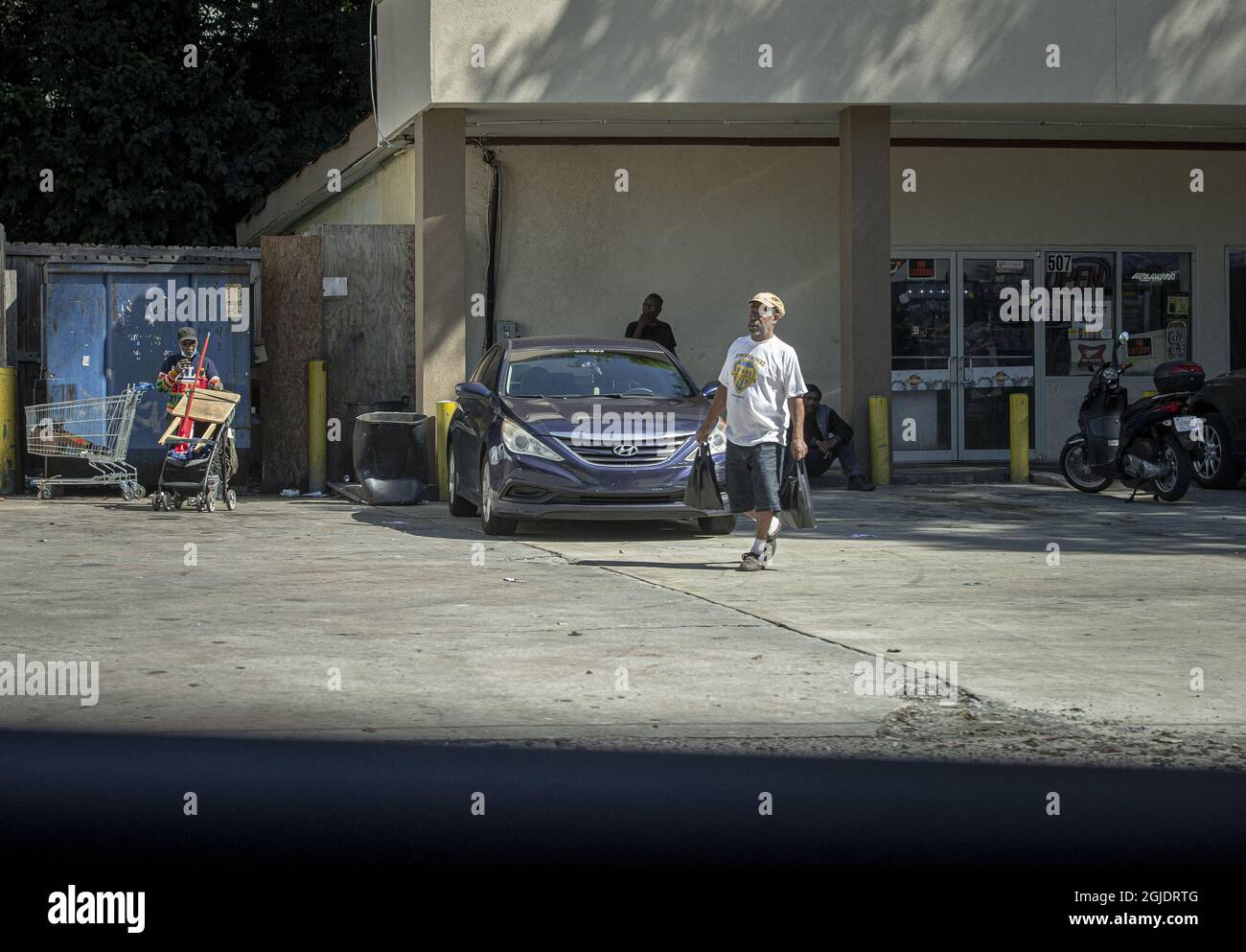 Homeless georgia hi-res stock photography and images - Alamy