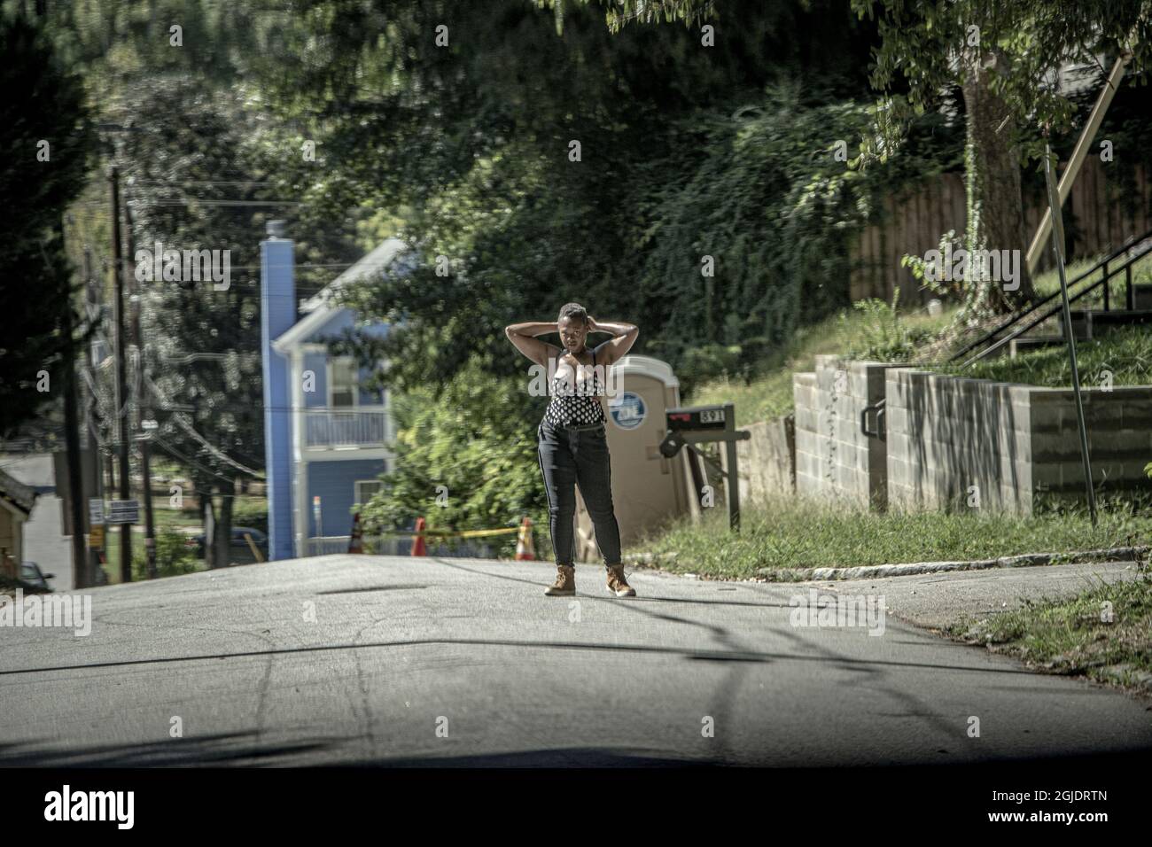 Poor neighbourhood neighbourhoods hi-res stock photography and images ...