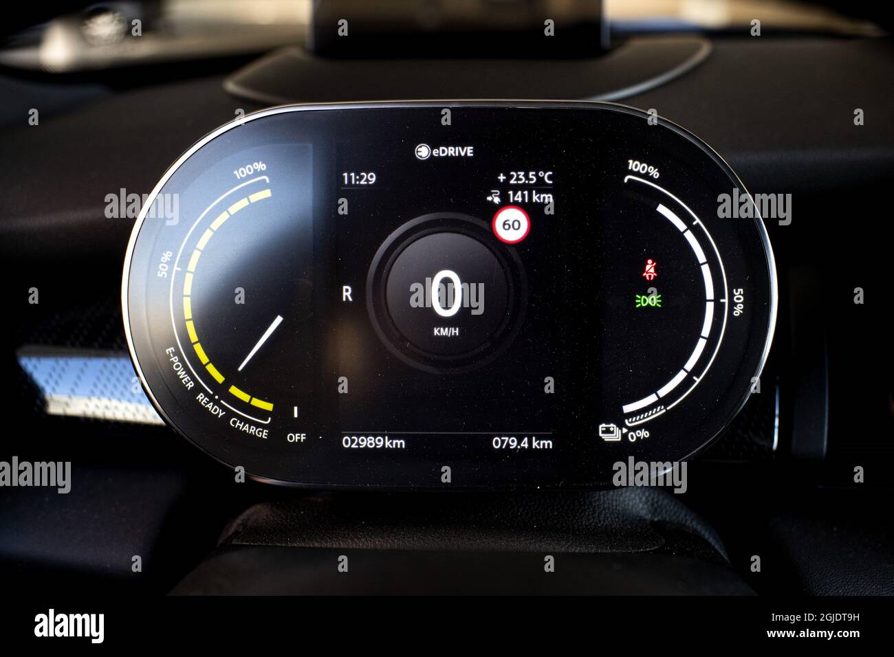 Mini Cooper SE Hatch. Interior Photo: Pontus Lundahl / TT / code 10050 ...