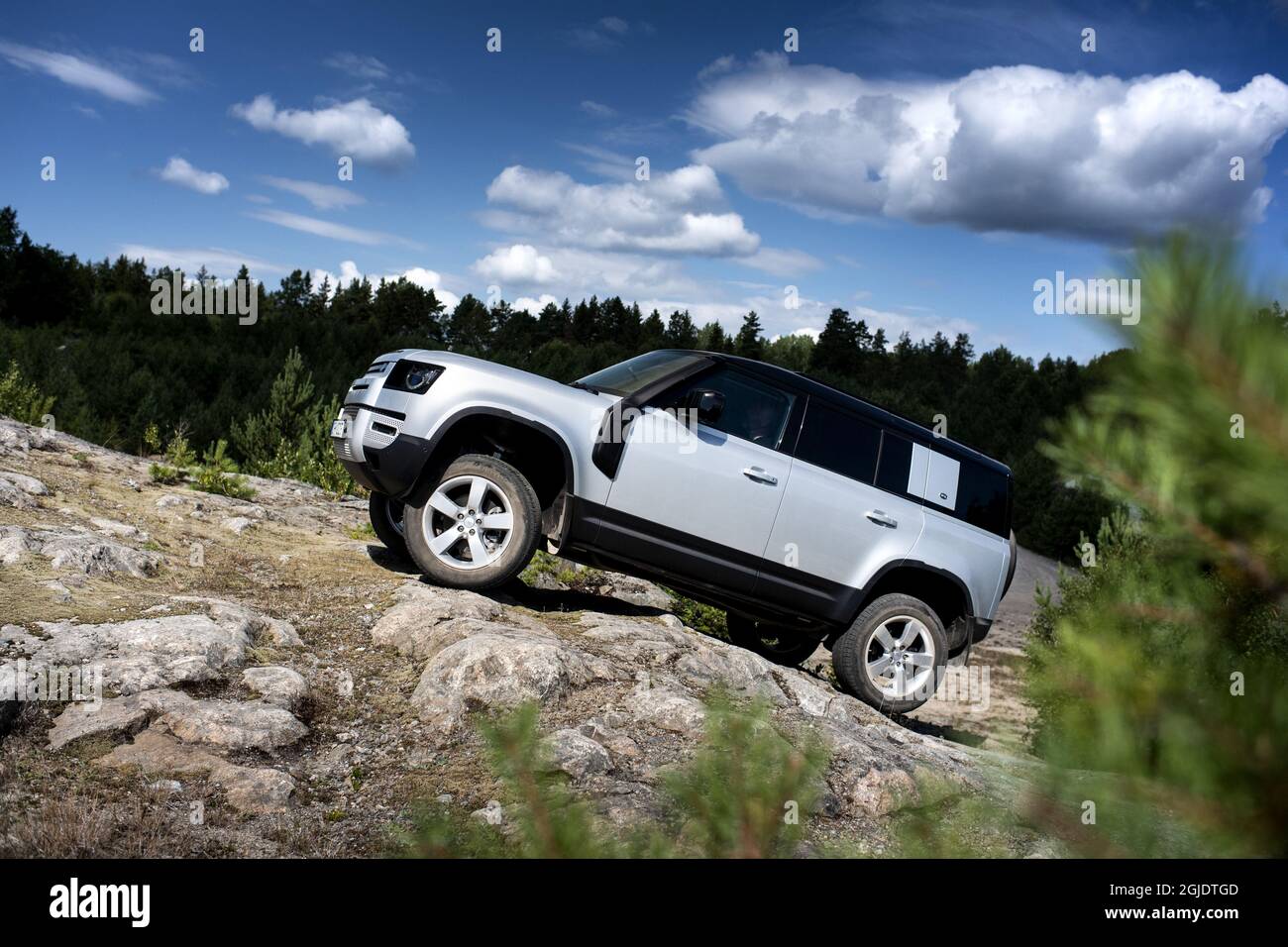 Land Rover Defender 110 First Edition D240 AWD auto 2,0D. Photo: Pontus ...