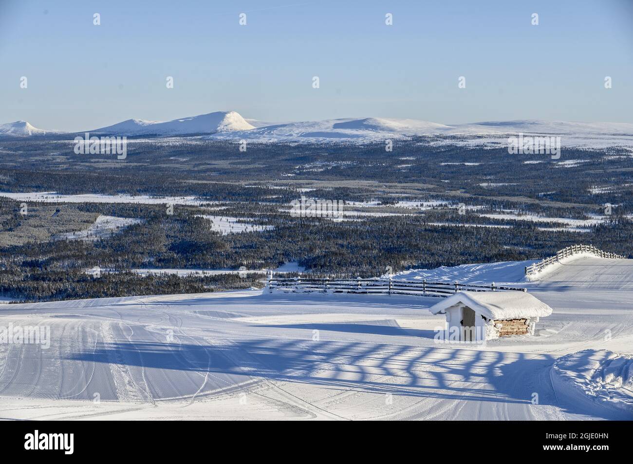 Fjatervalen hi-res stock photography and images - Alamy