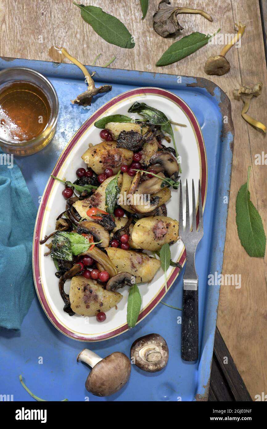 Kroppkaka hi-res stock photography and images - Alamy