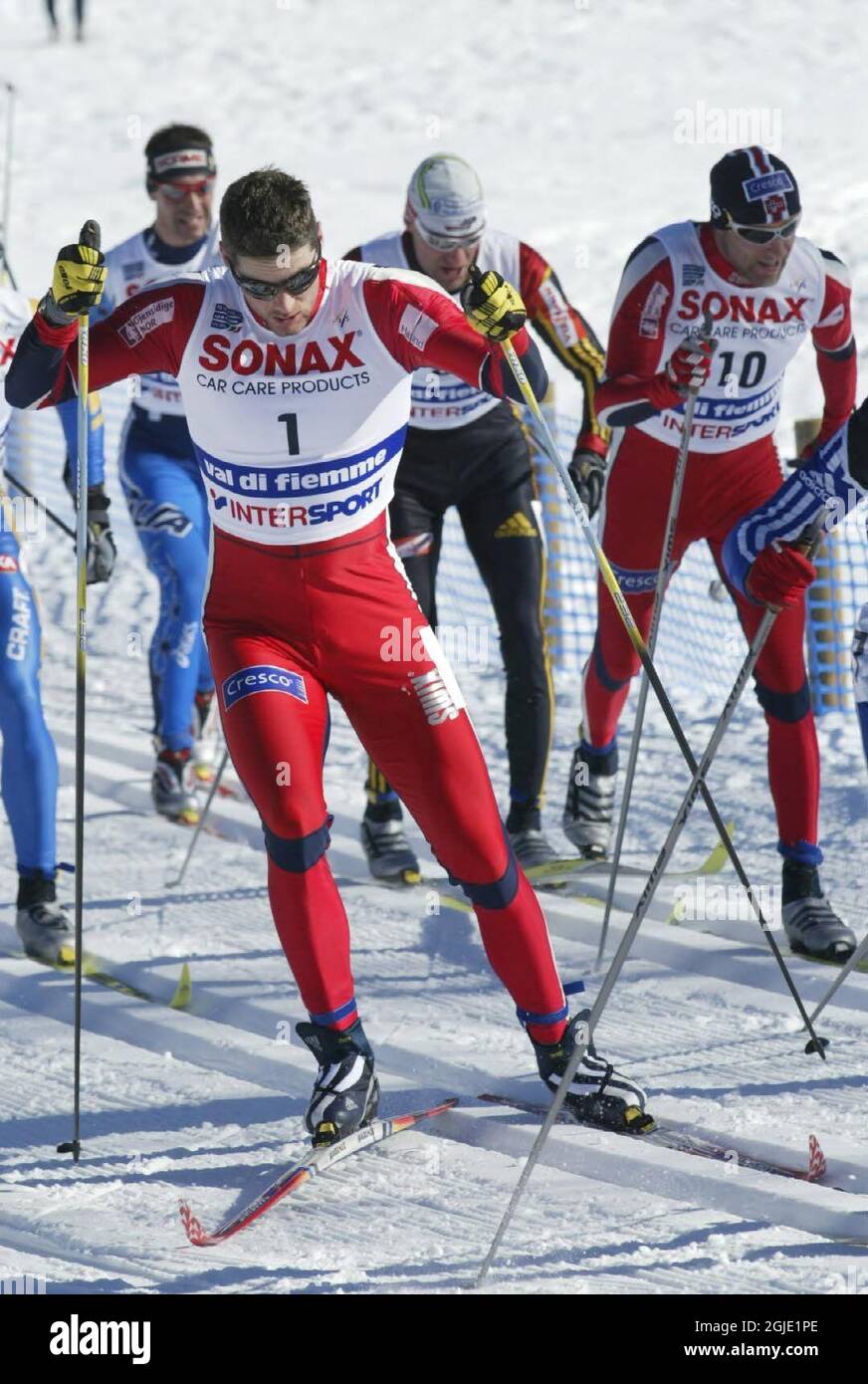 Norway's Thomas Alsgaard in action during the mens 30 km race Stock ...