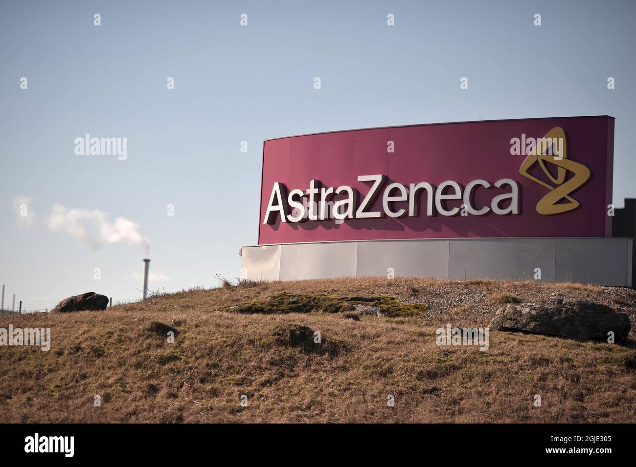 Pharmaceutical company astrazeneca hi-res stock photography and images ...