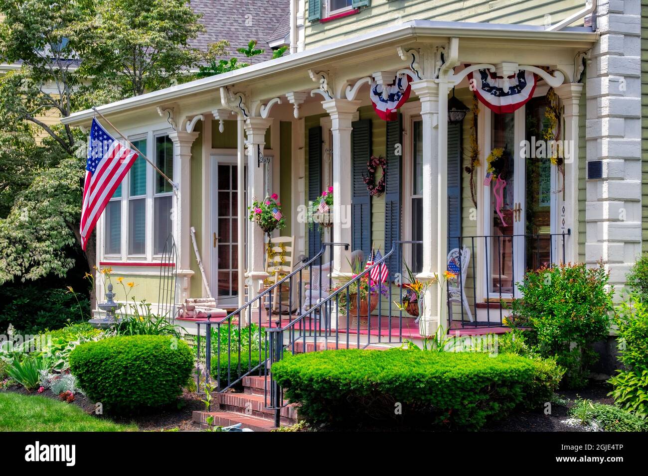 House decorated 4th of july hi-res stock photography and images - Alamy
