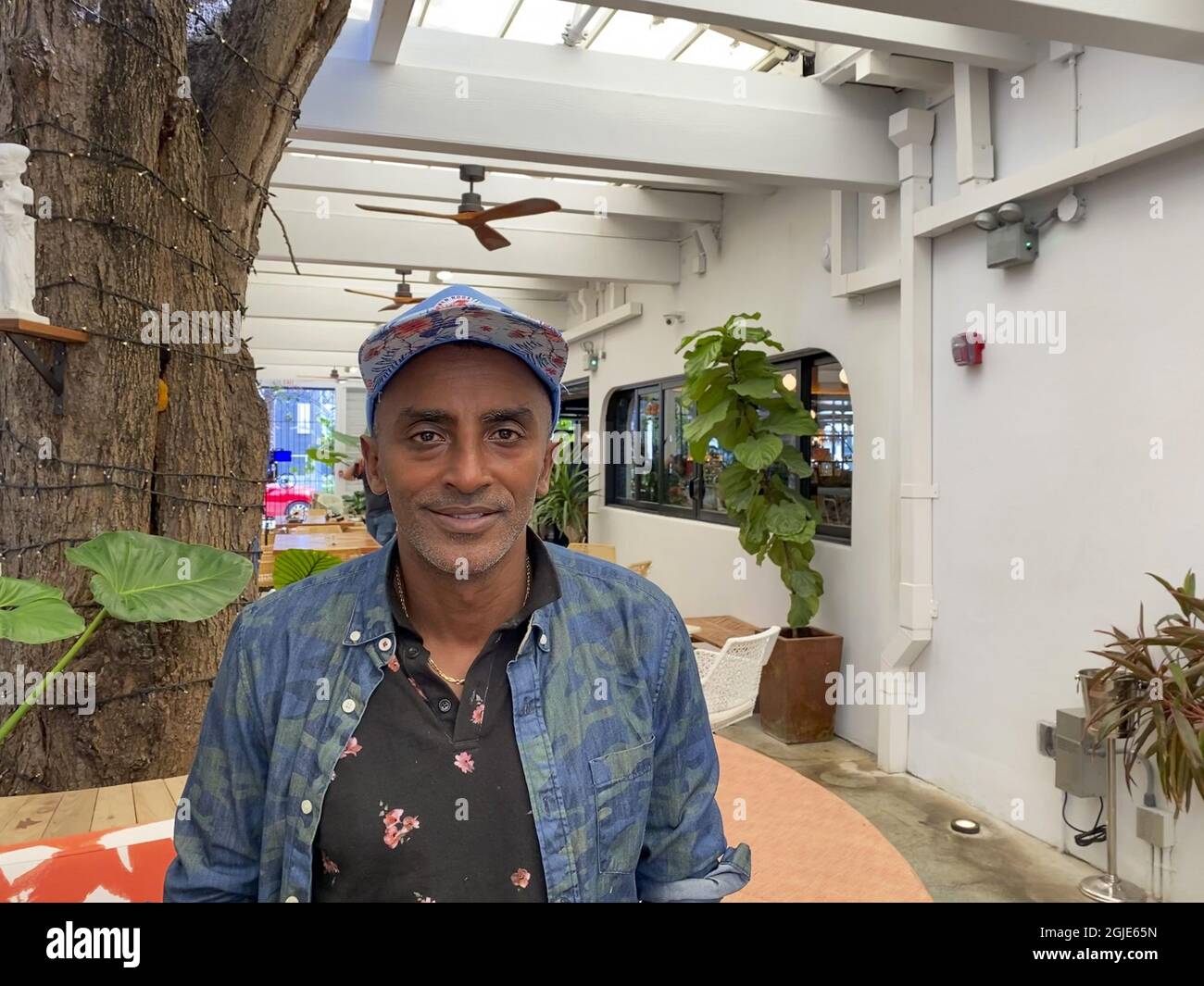 Chef Marcus Samuelsson at his new restaurant Red Rooster Overtown in ...