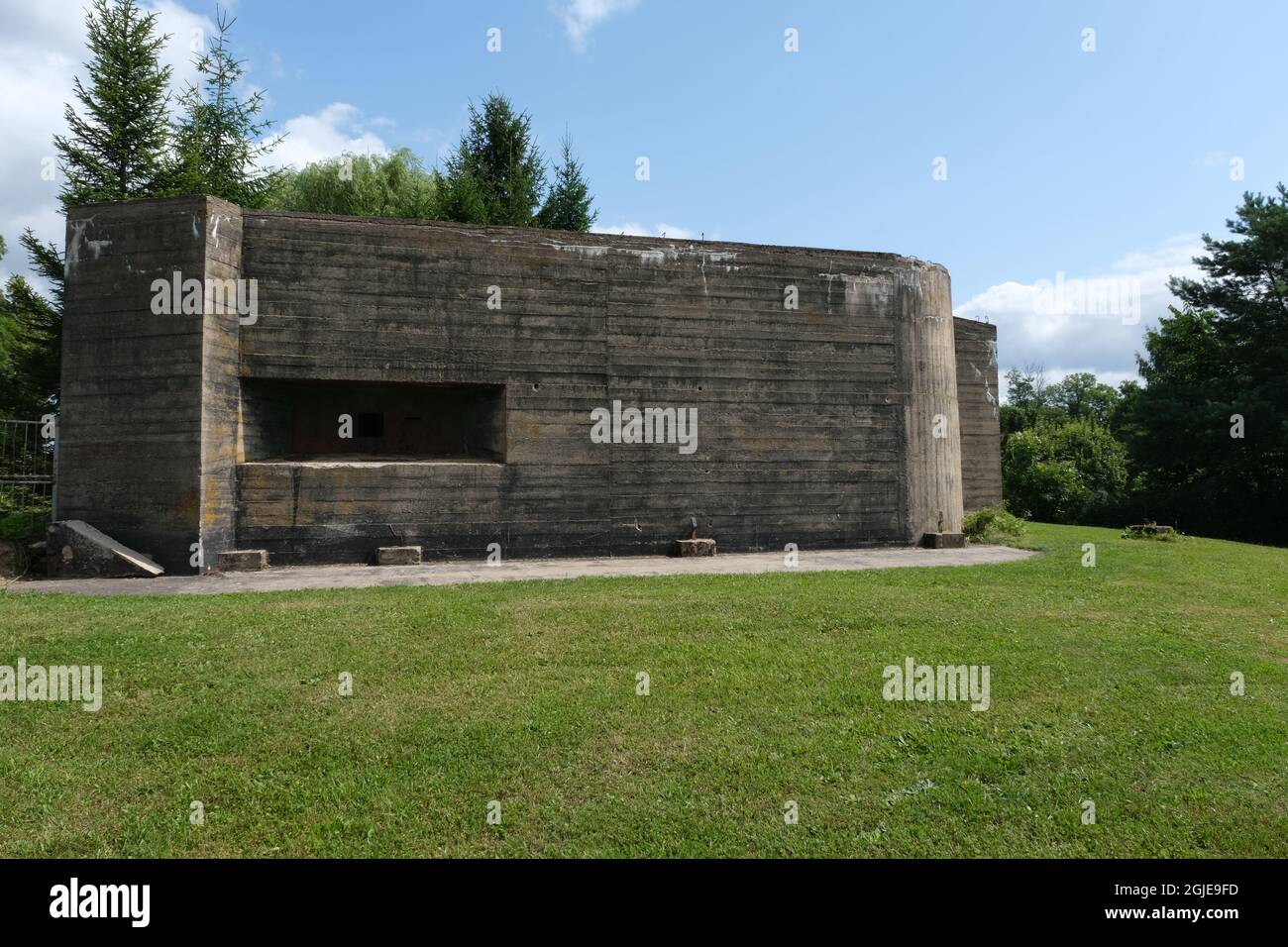 World war defense position hi-res stock photography and images - Alamy