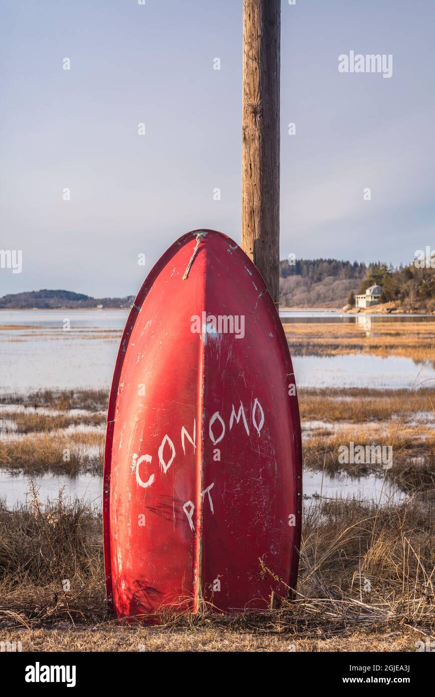 USA, Massachusetts, Cape Ann, Essex. Village of Conomo Point, sign ...