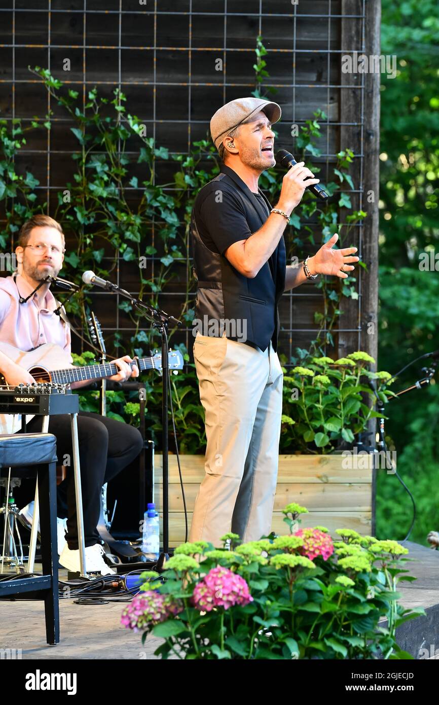 SOLLIDEN 20210703 Solliden sessions concert with Swedish artist Peter ...