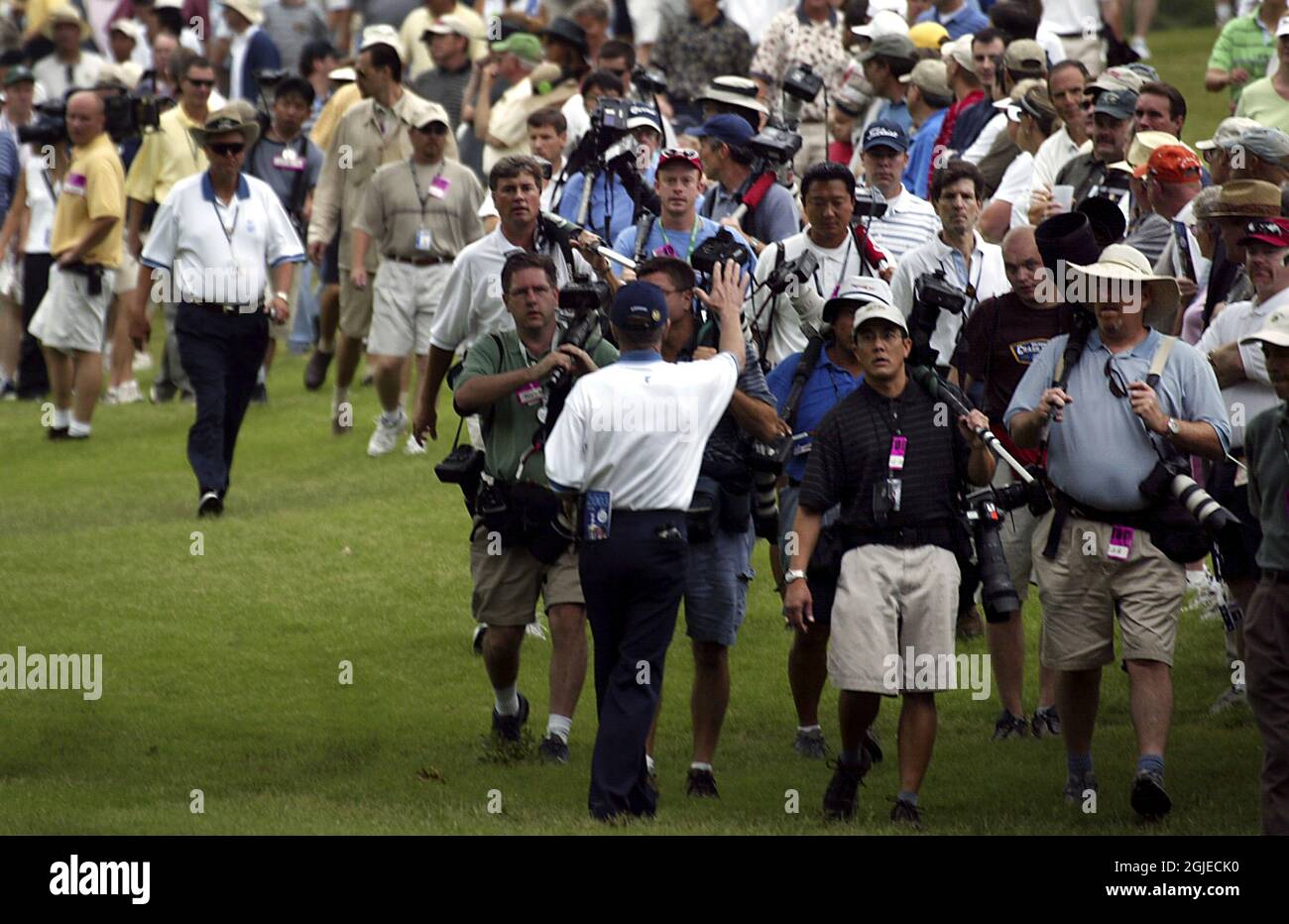 Golf crowd hi-res stock photography and images - Alamy
