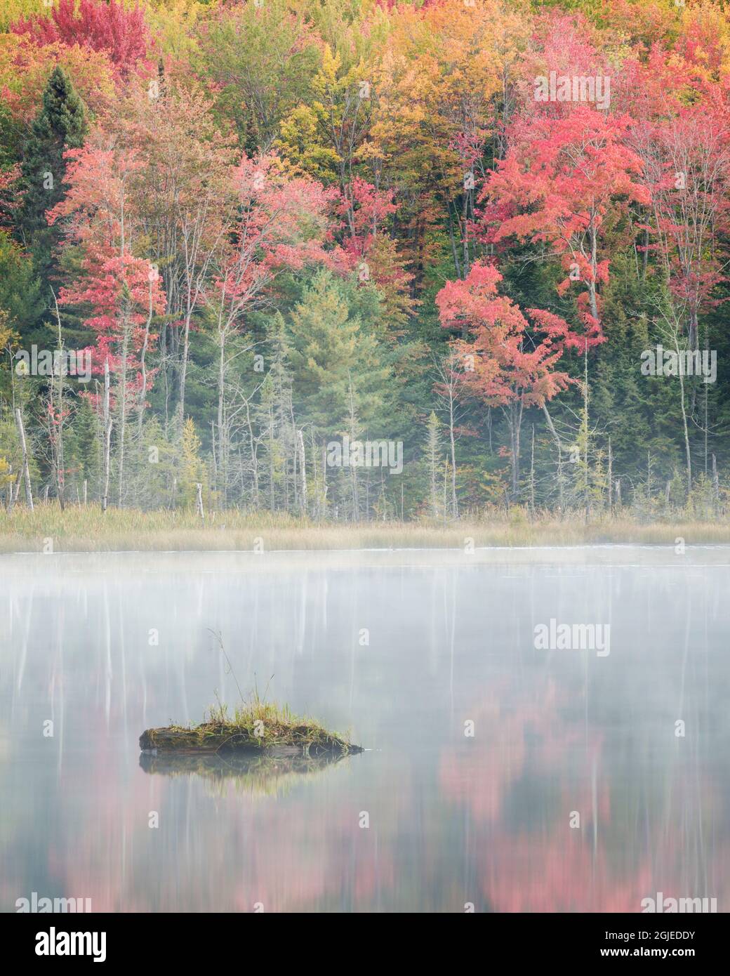Fog on lake michigan hi-res stock photography and images - Alamy
