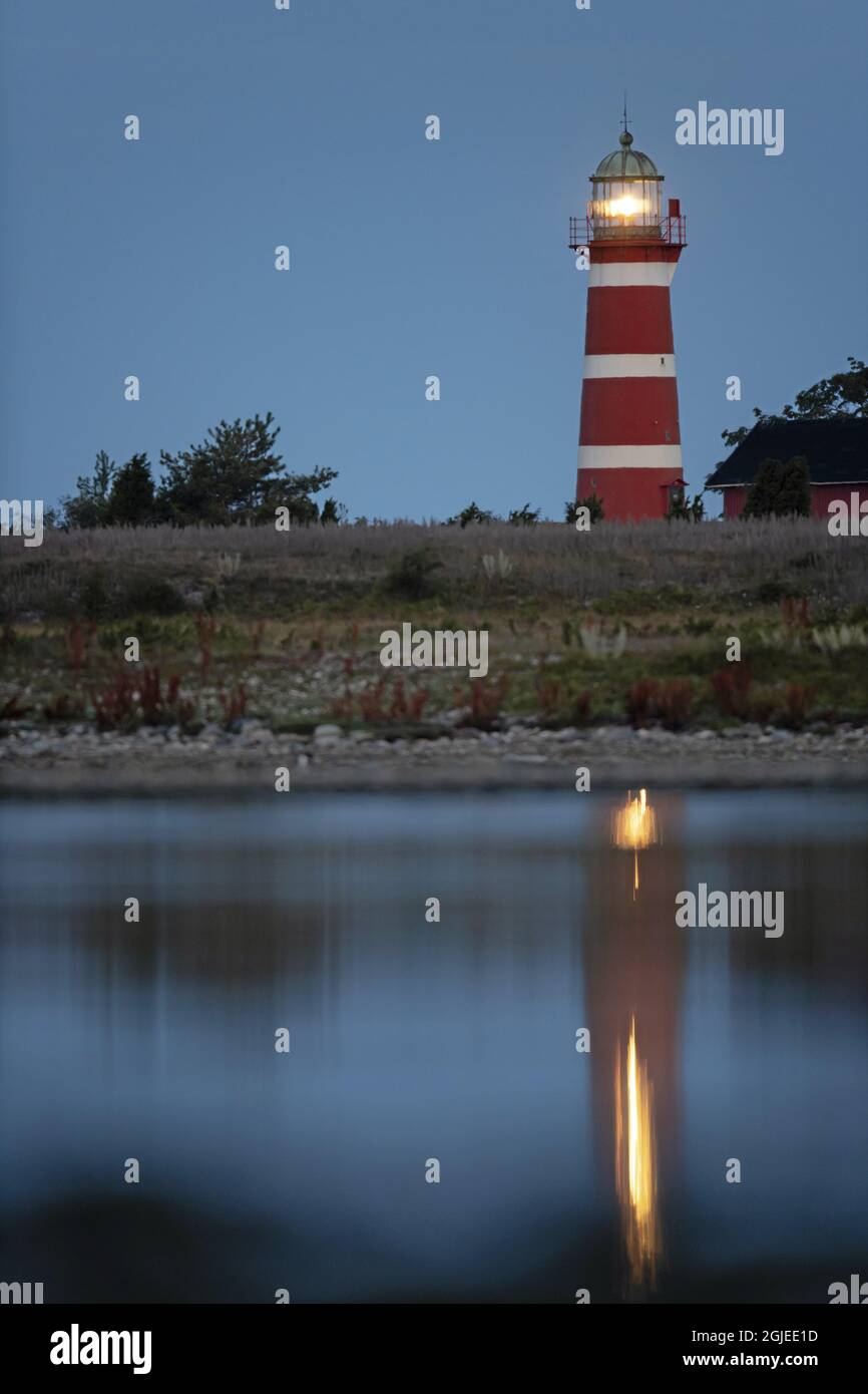 Narsholmen lighthouse, Nar, Gotland, Sweden. Photo: Magnus Martinsson ...