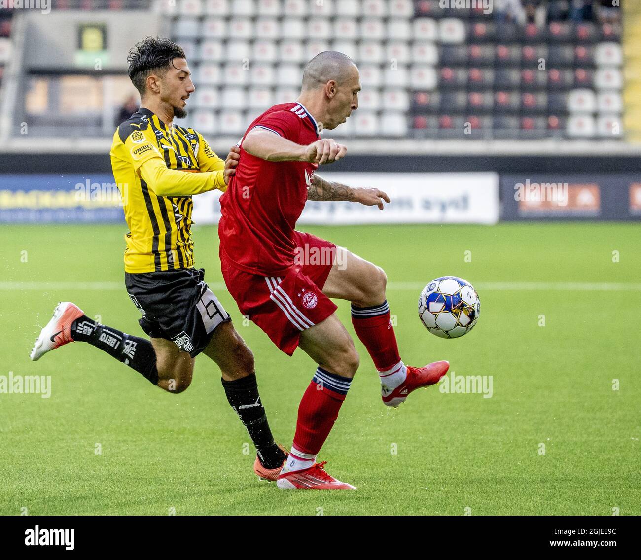 Hacken's Samir Maarouf and Aberdeen's Scott Brown during the Europa ...