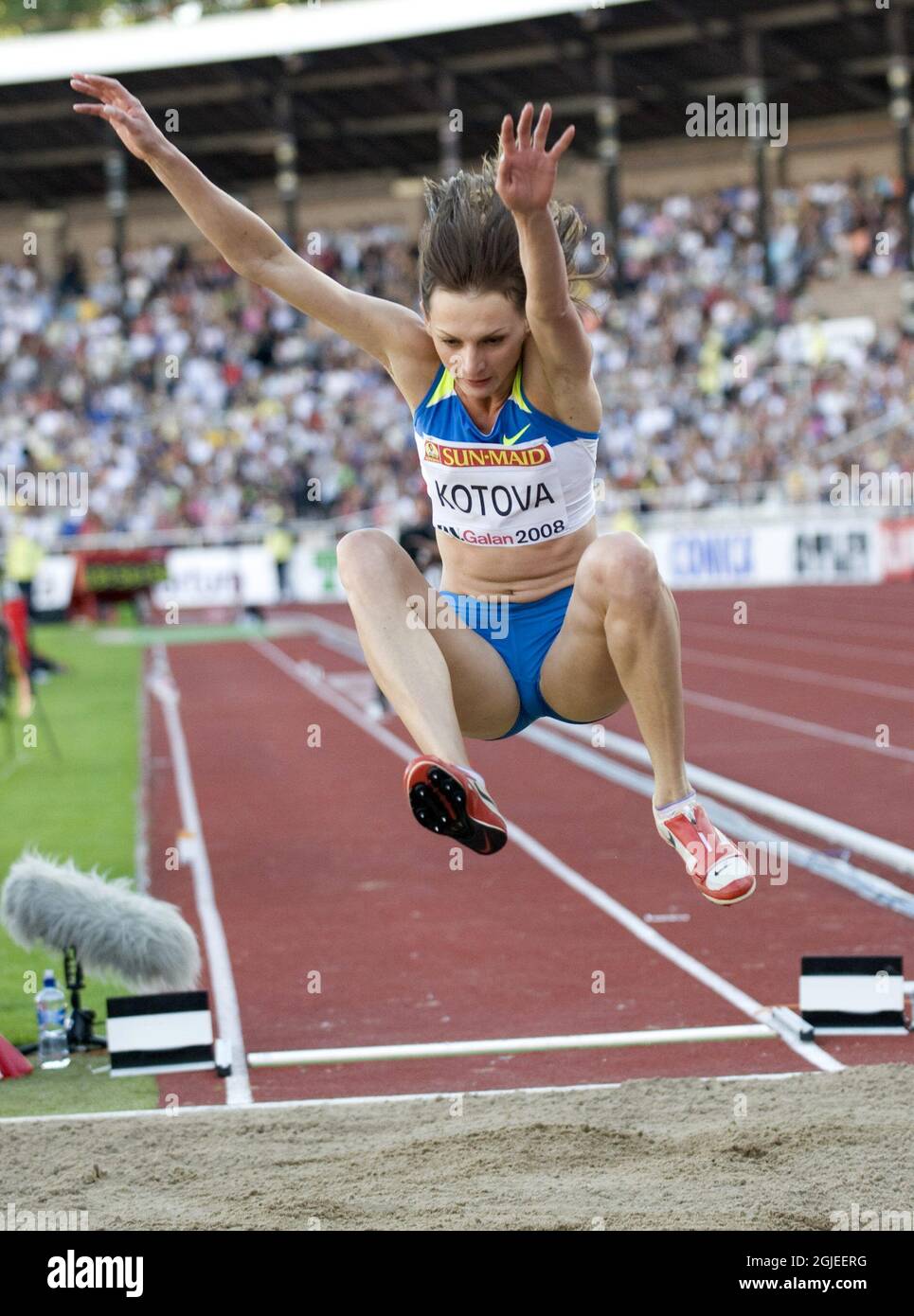 Tatyana kotova long jump russia hi-res stock photography and images - Alamy