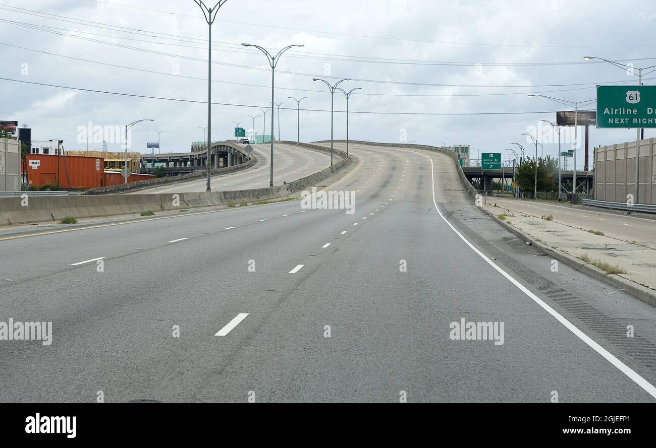 A street scene from the evacuated and empty city of New Orleans. The ...
