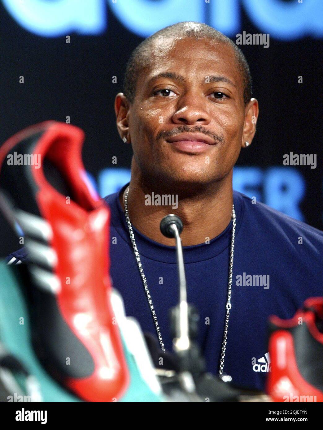 100 metres sprinter Maurice Green Stock Photo - Alamy