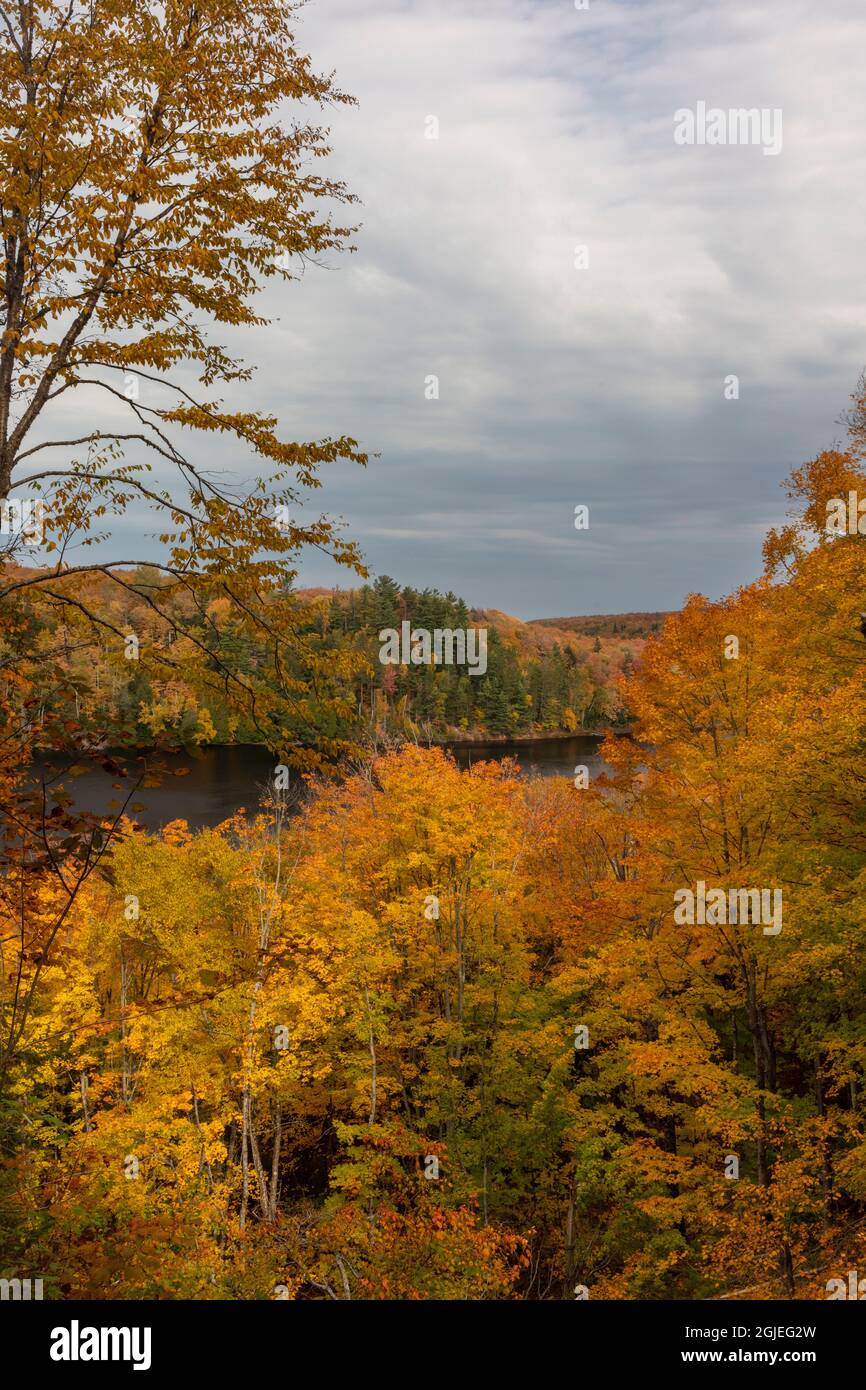 Autumn hues along Chapel Lake at Pictured Rocks National Lakeshore ...
