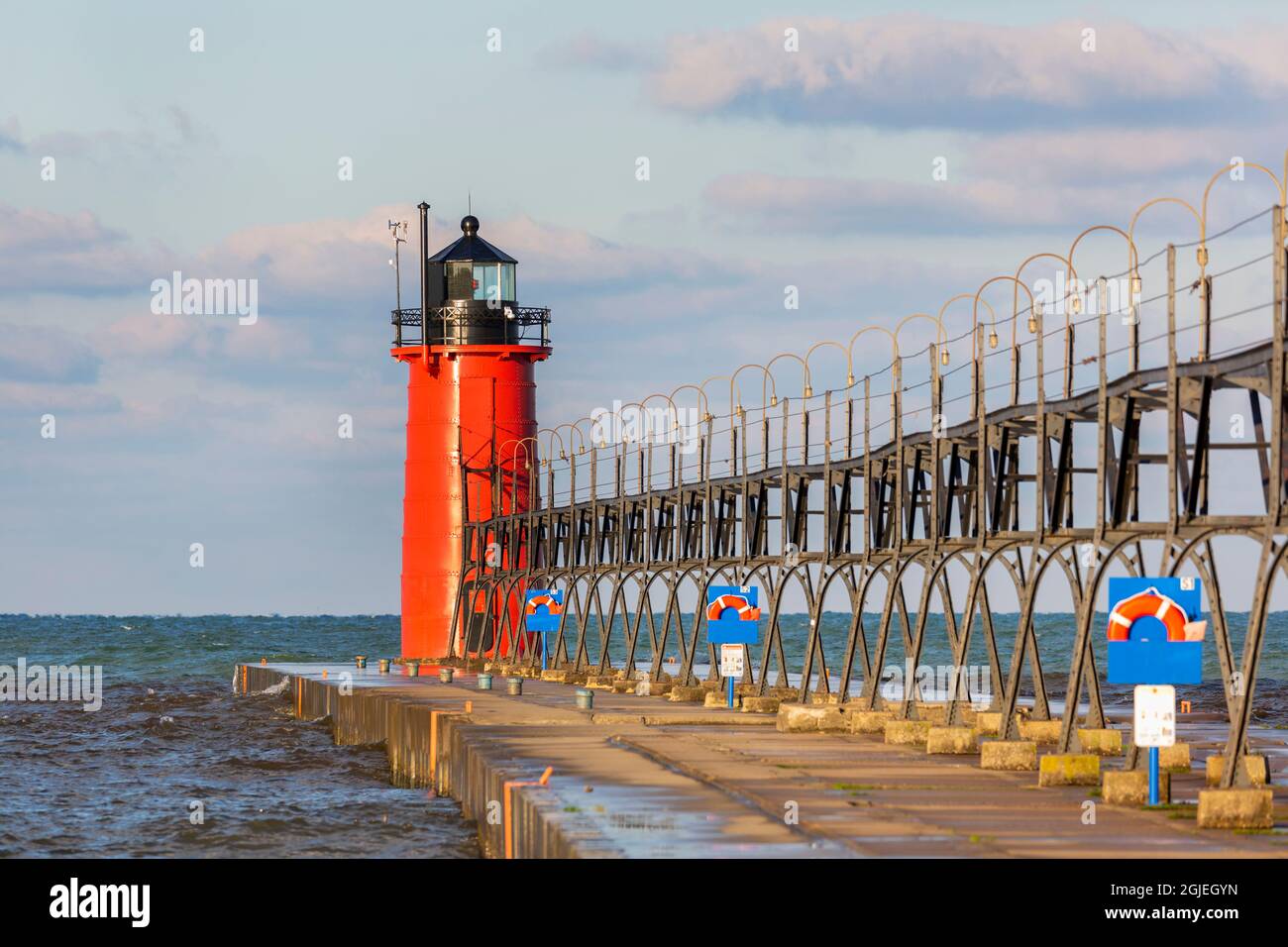 South haven lighthouse hi-res stock photography and images - Alamy