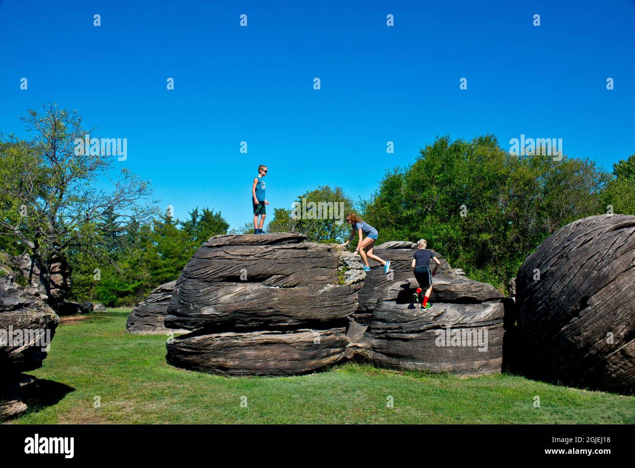 Cannonball concretions hi-res stock photography and images - Alamy