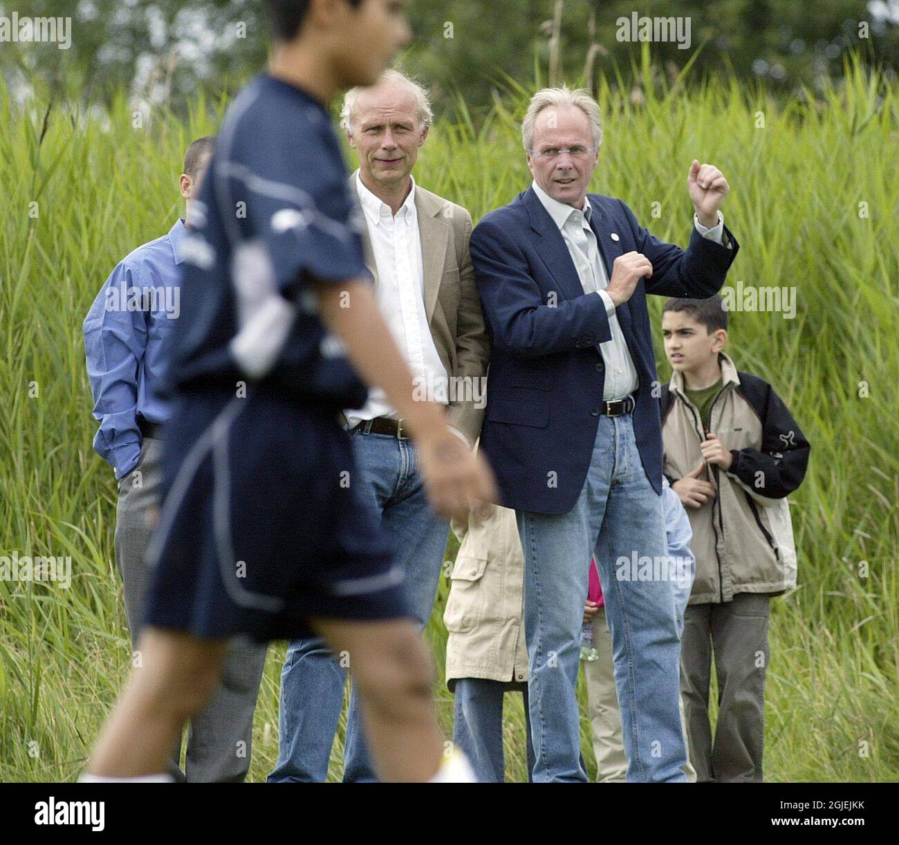 England coach Sven Goran Eriksson acts as coach for "The Peace Team ...