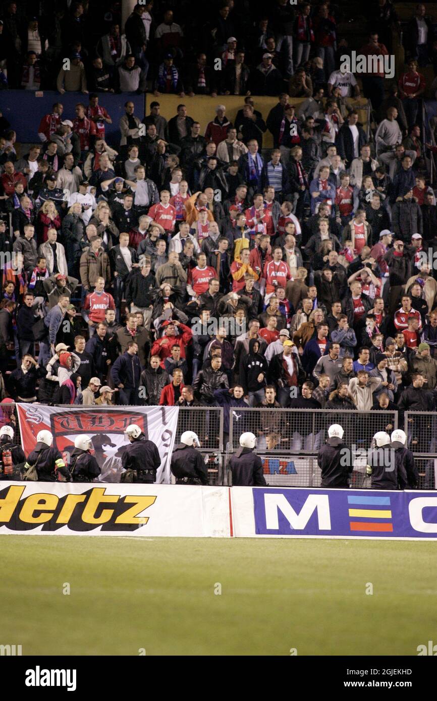 Utrecht supporters hi-res stock photography and images - Alamy