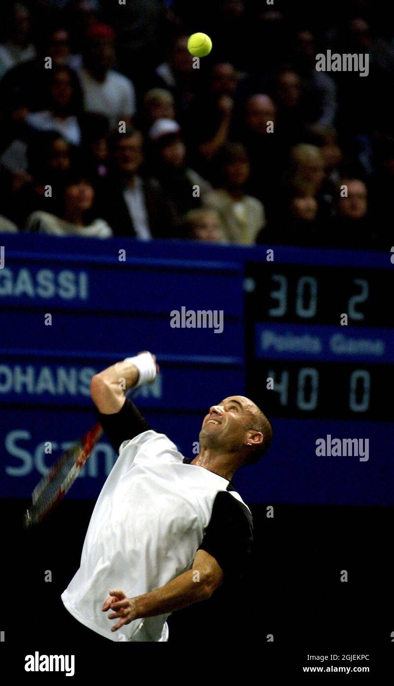 Andre agassi tennis action hi-res stock photography and images - Alamy