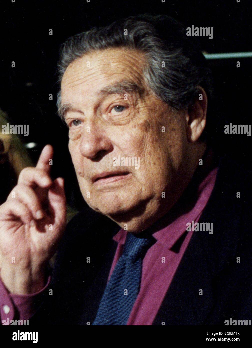 1990 nobel prize hi-res stock photography and images - Alamy