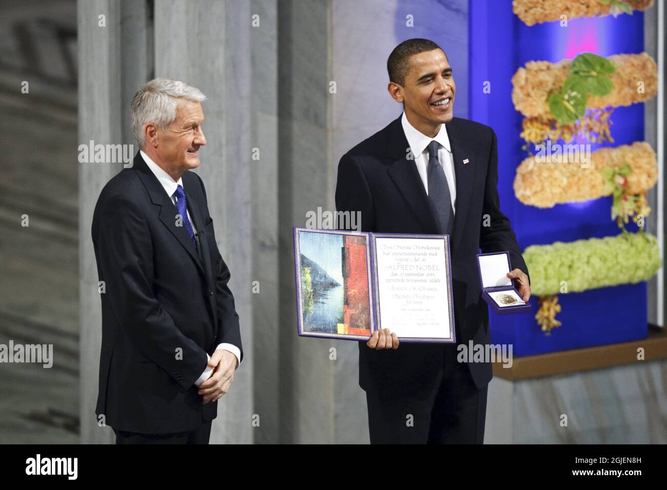 The 2009 Nobel Peace laureate, US President Barack Obama, with his ...