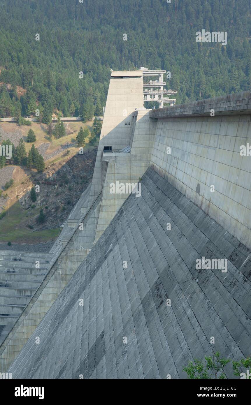 Libby Dam, impounding the Kootenai River and creating Lake Koocanusa in ...