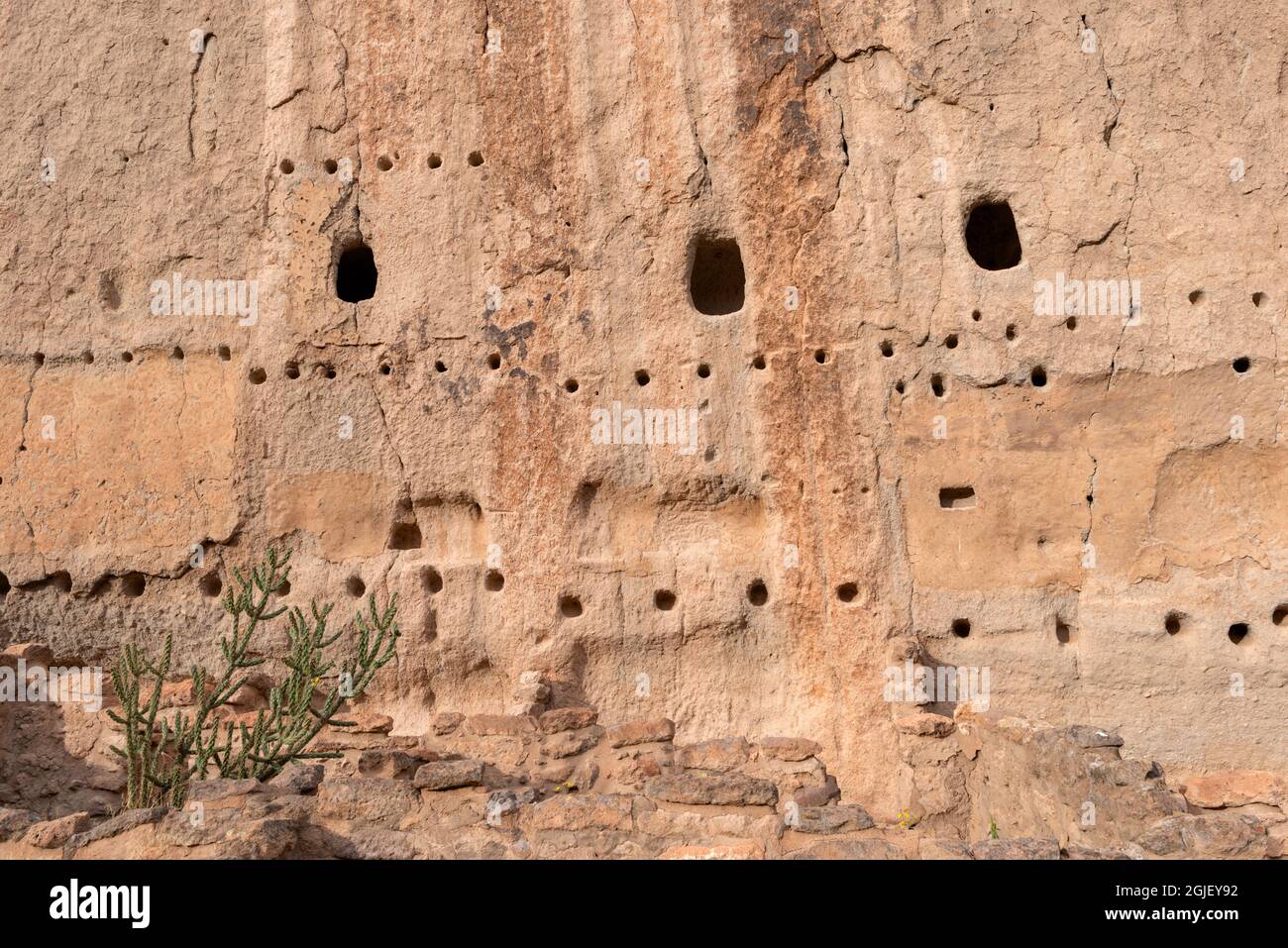 Bandelier national monument hi-res stock photography and images - Alamy