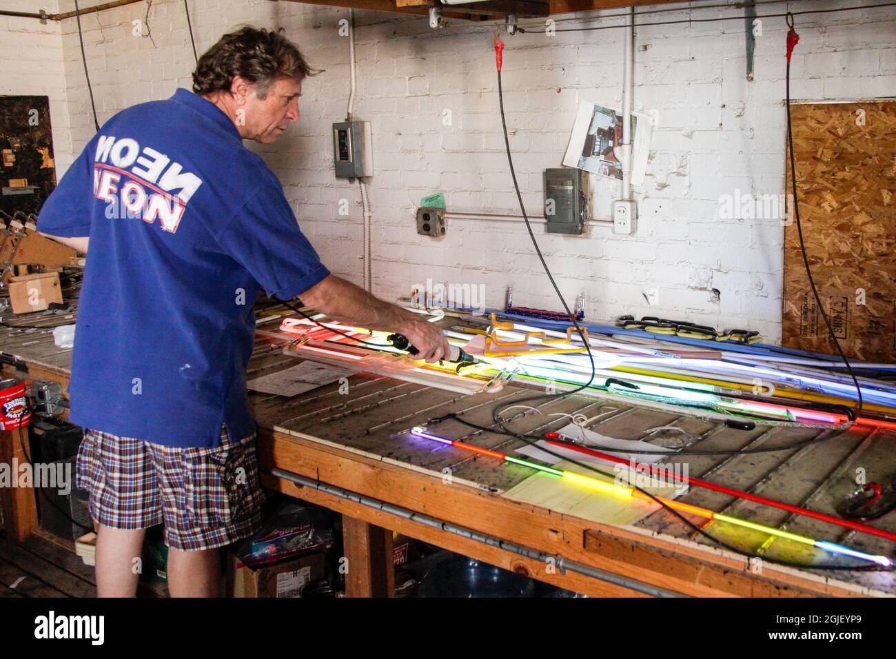 Neon bender hi-res stock photography and images - Alamy