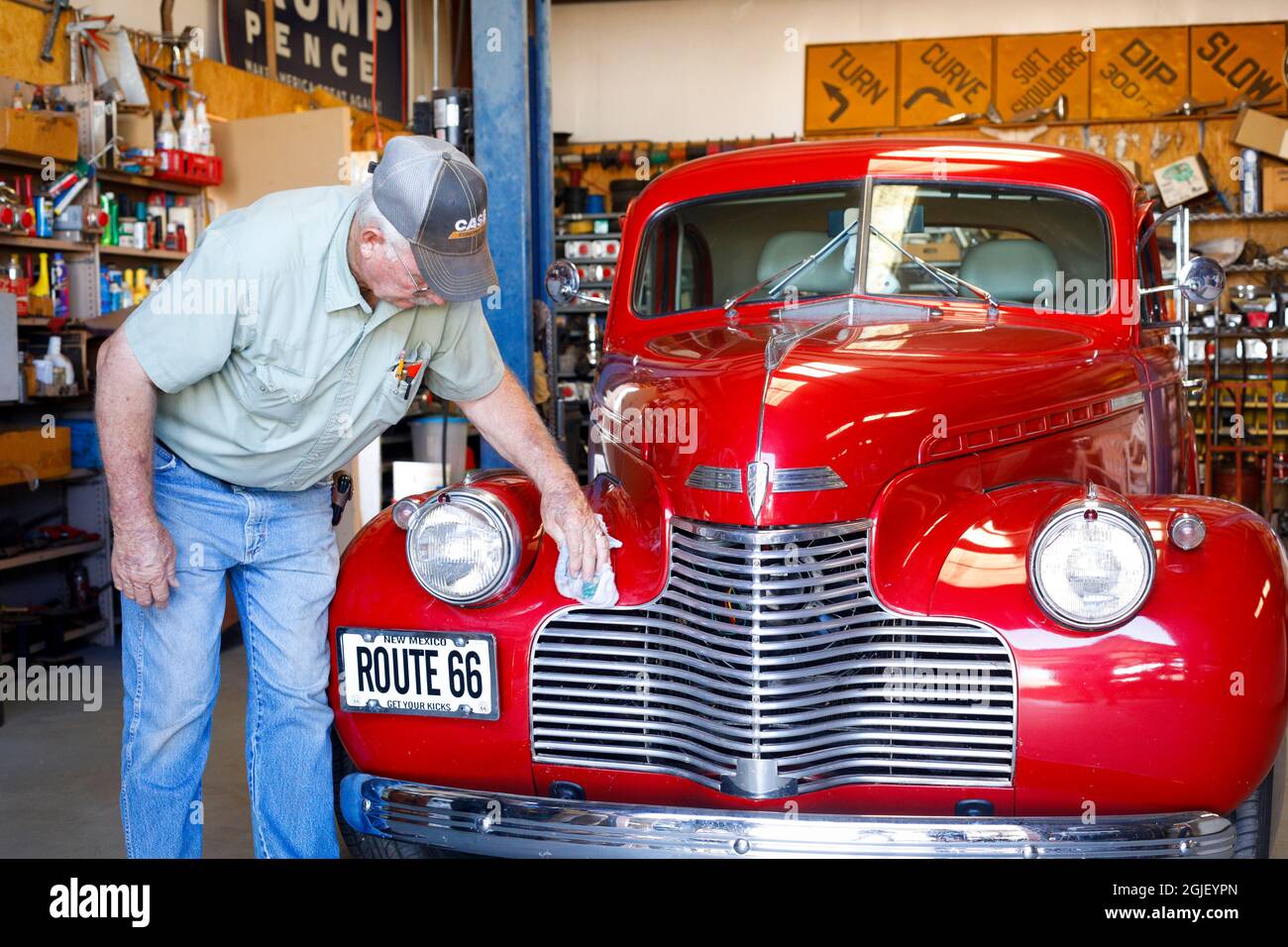 Route 66, Old red car in auto body shop Tucumcari, New Mexico Stock ...