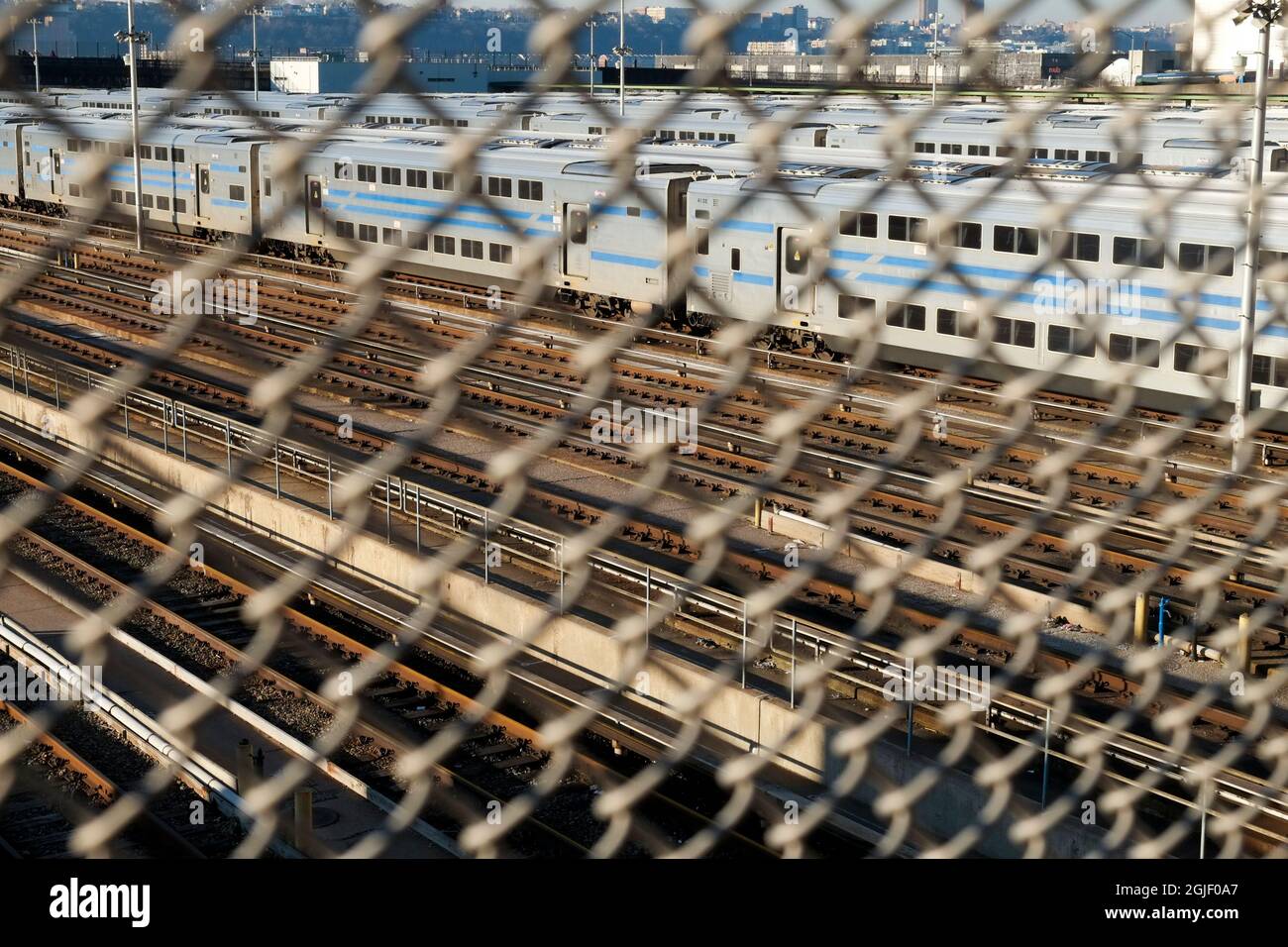 New york city train yard hi-res stock photography and images - Alamy