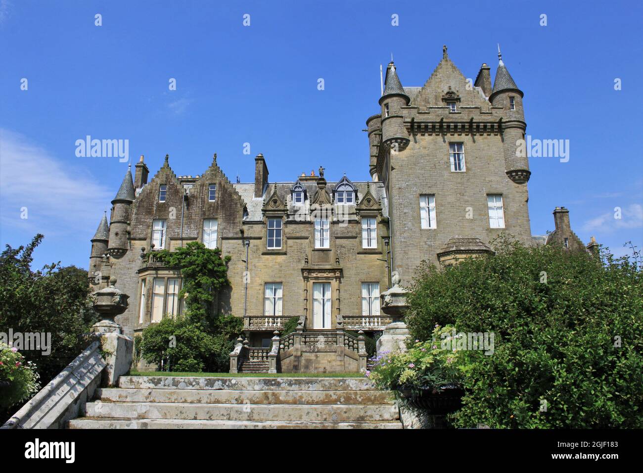 Lochinch castle hi-res stock photography and images - Alamy