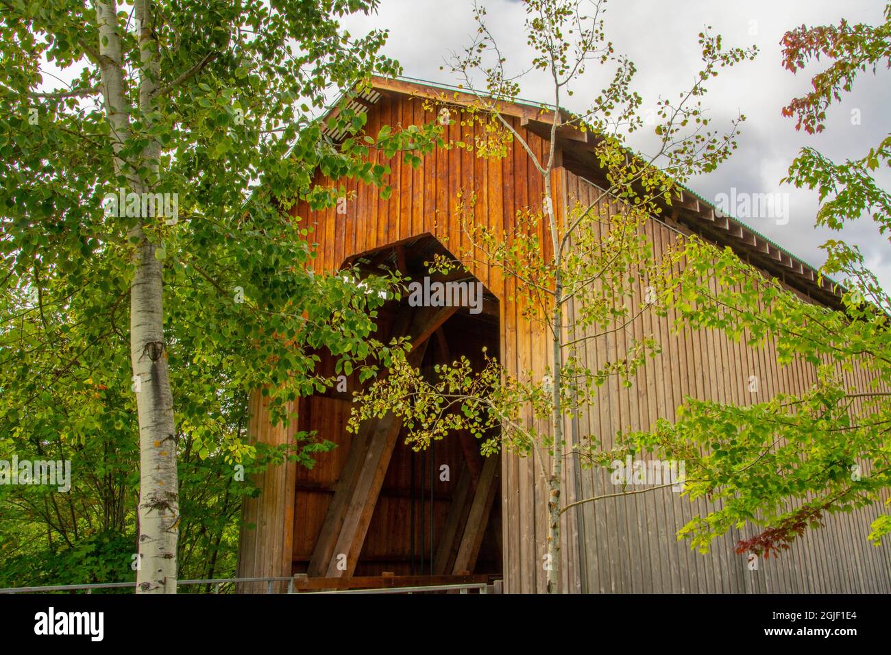 Chambers covered bridge hi-res stock photography and images - Alamy