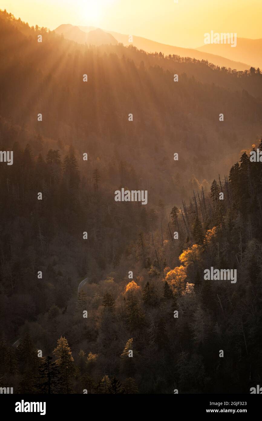 Spring sunset from Morton Overlook, Great Smoky Mountains, National ...