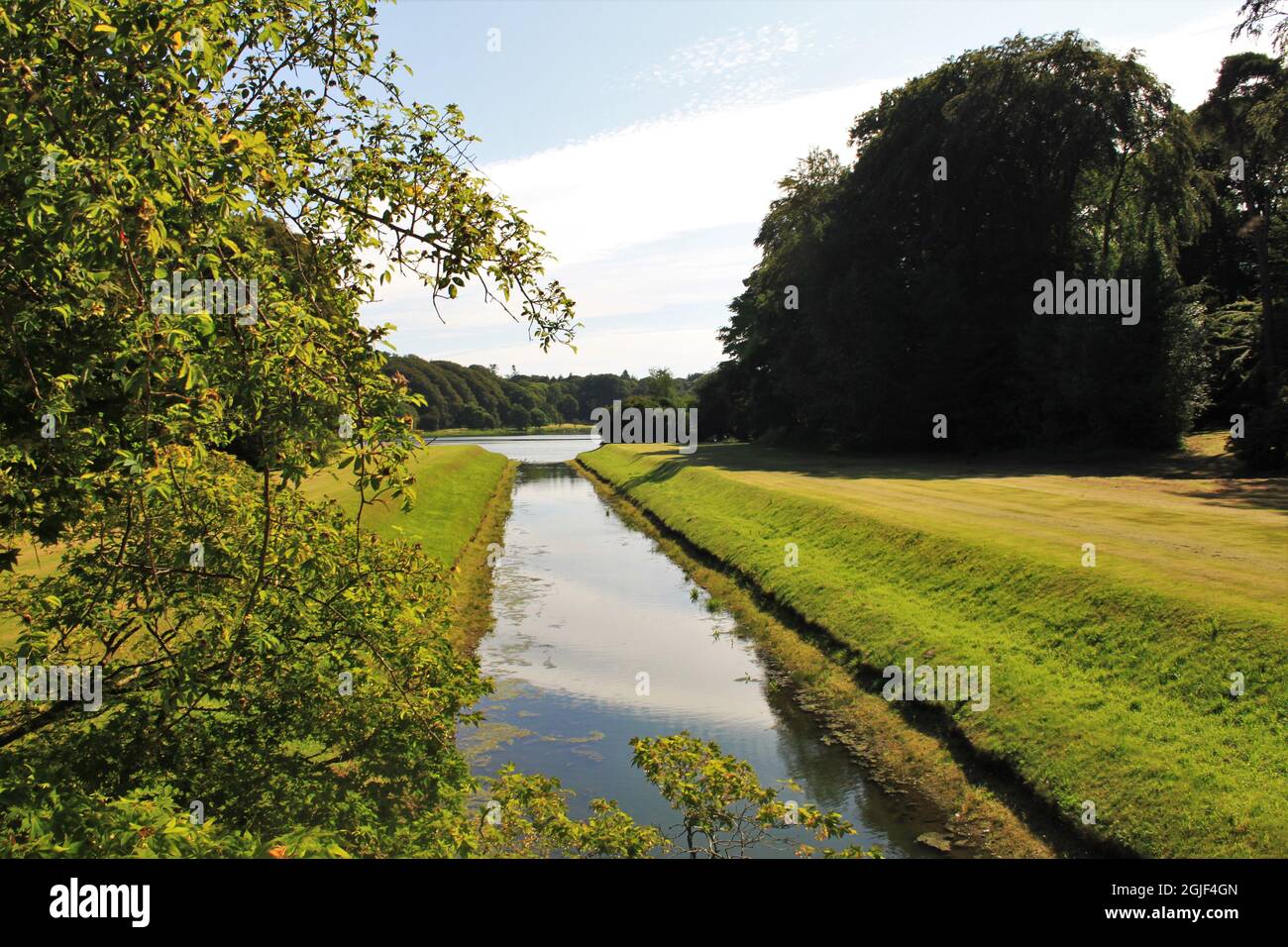 Castle kennedy gardens hi-res stock photography and images - Alamy
