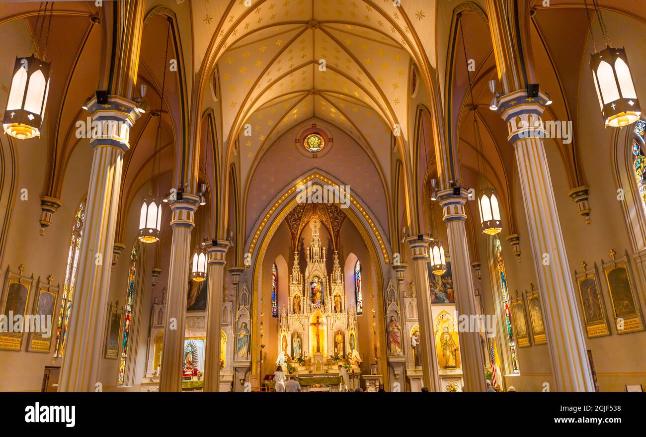 Basilica Stained glass Saint Joseph Catholic Church, San Antonio, Texas ...