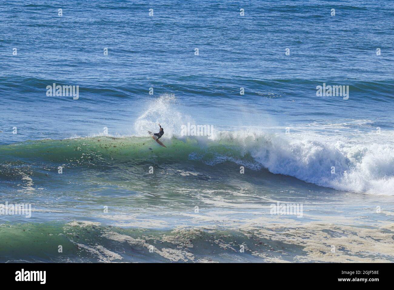 Perfect wave hi-res stock photography and images - Alamy