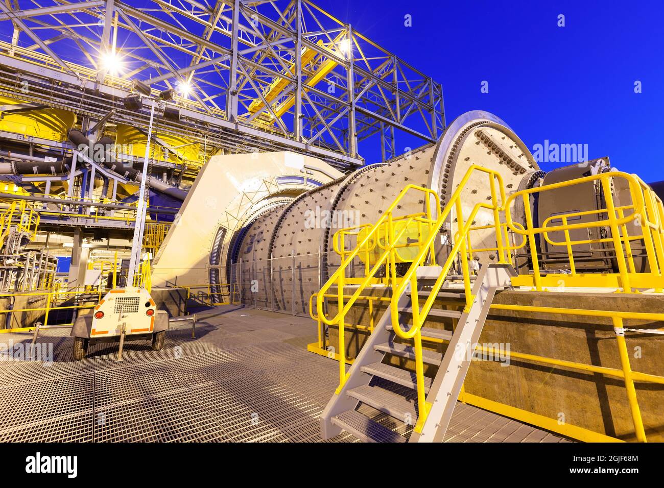 Ball mill hi-res stock photography and images - Alamy