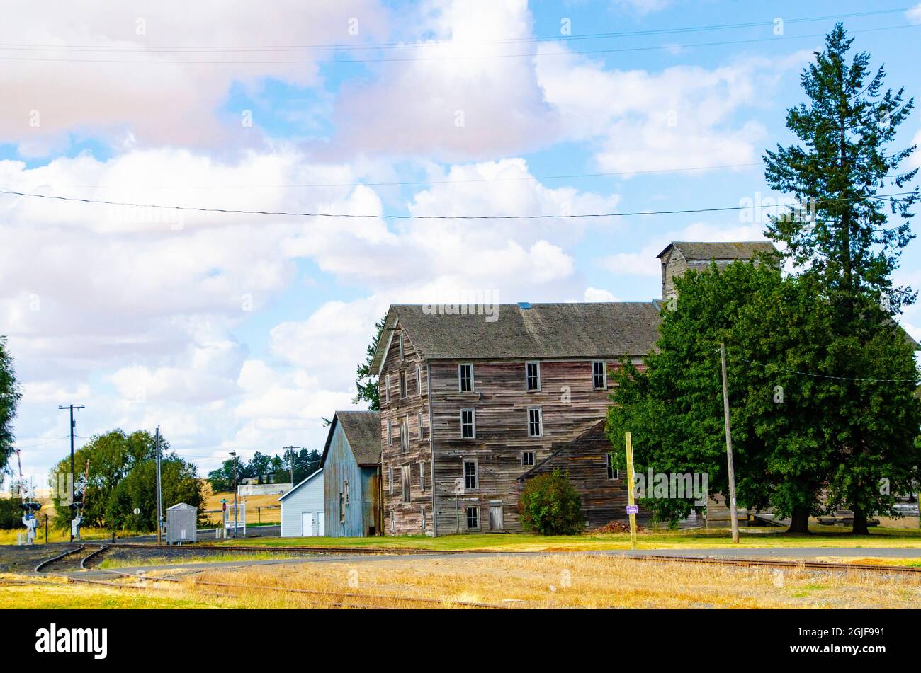 USA, Washington State, Oaksdale, The Palouse, Barron Flour Mill Stock ...