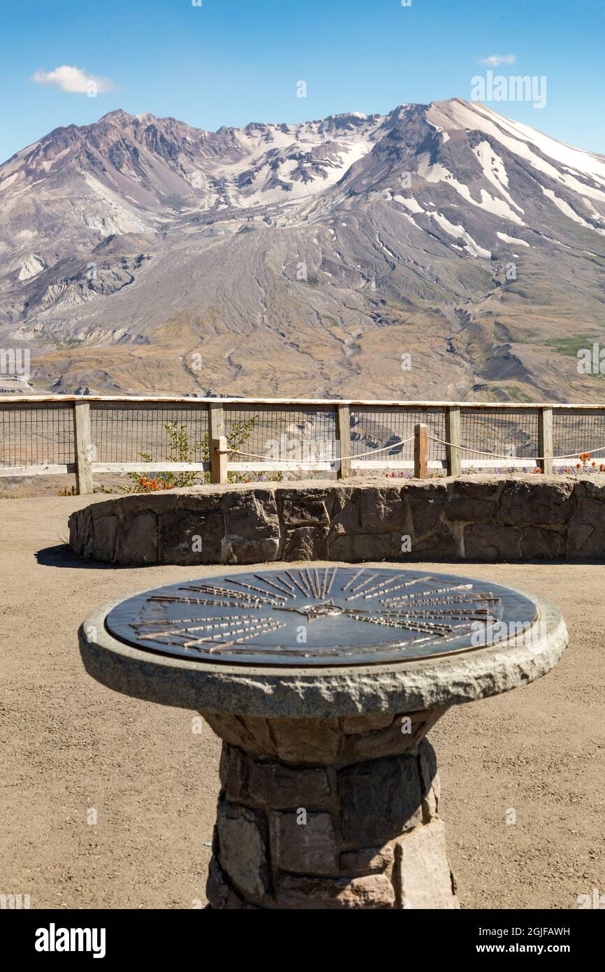 USA, Washington State, Skamania County. Mount St. Helens or Louwala ...