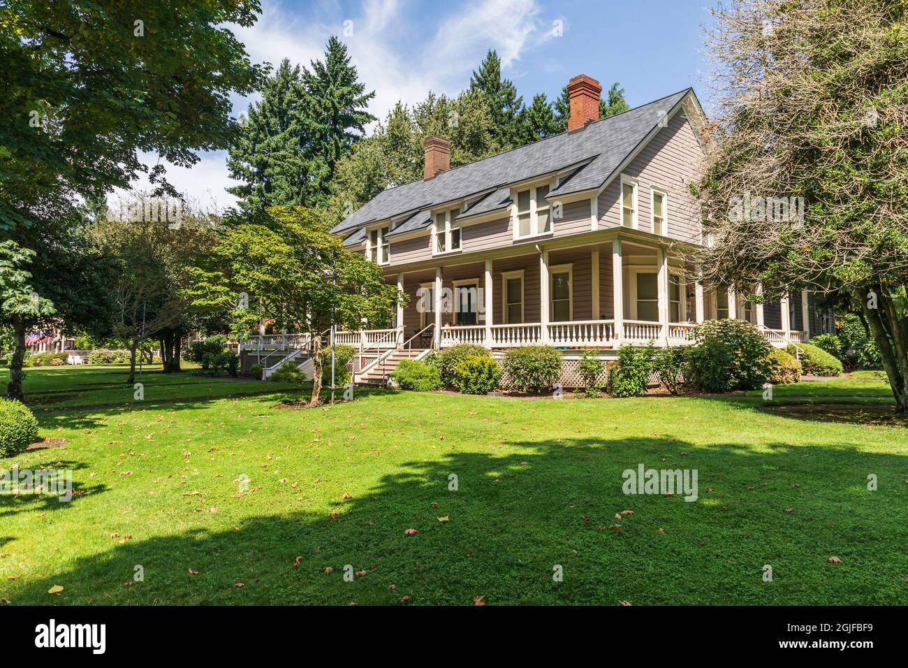 USA, Washington State, Fort Vancouver National Historic Site. Home on ...