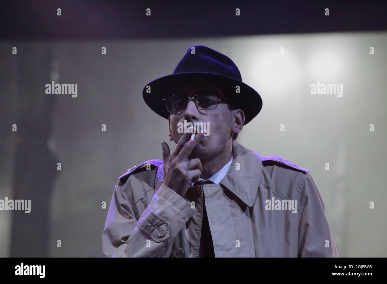 Italian comedian hi-res stock photography and images - Alamy