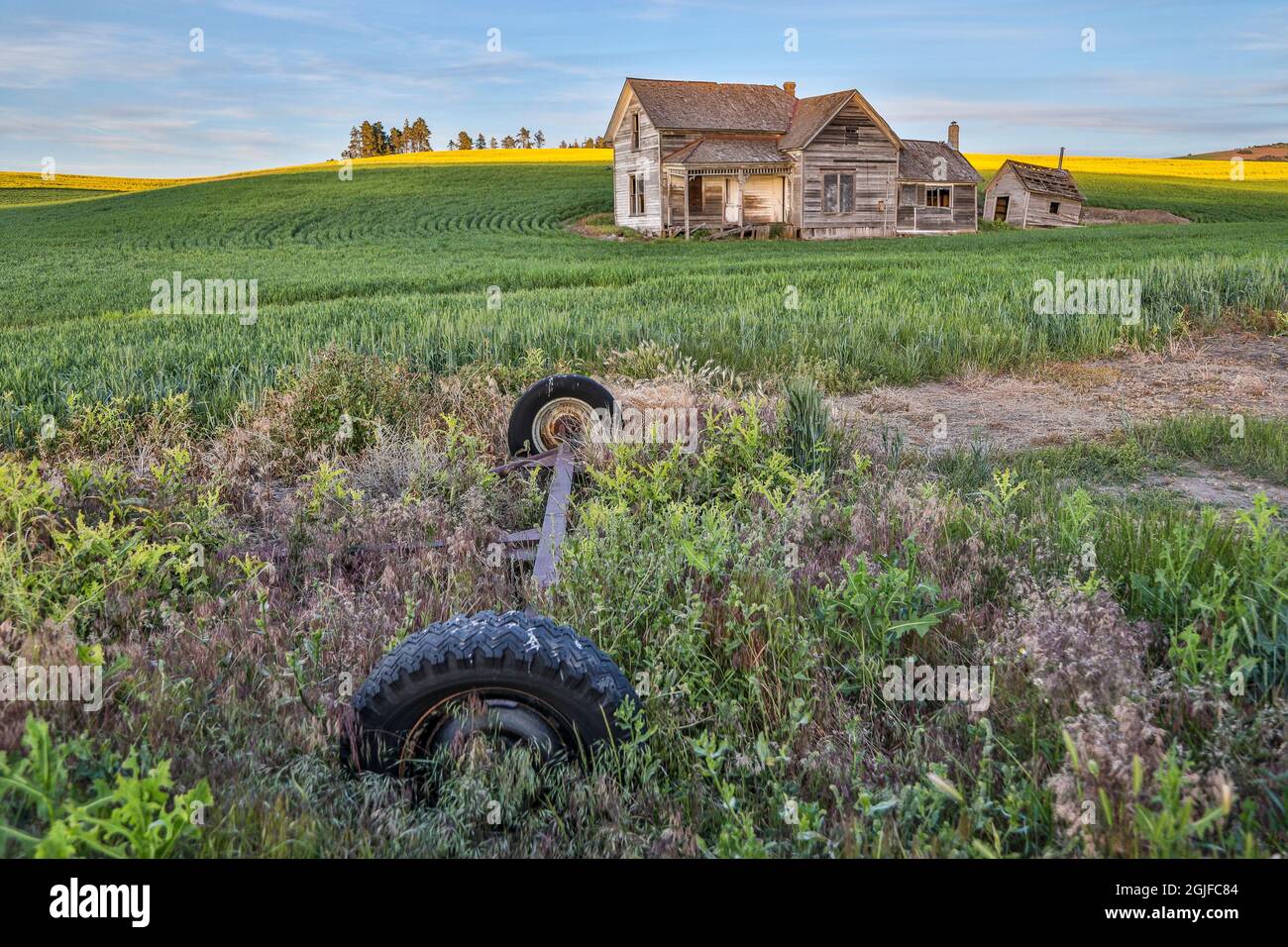 Abandoned farm house palouse hi-res stock photography and images - Alamy