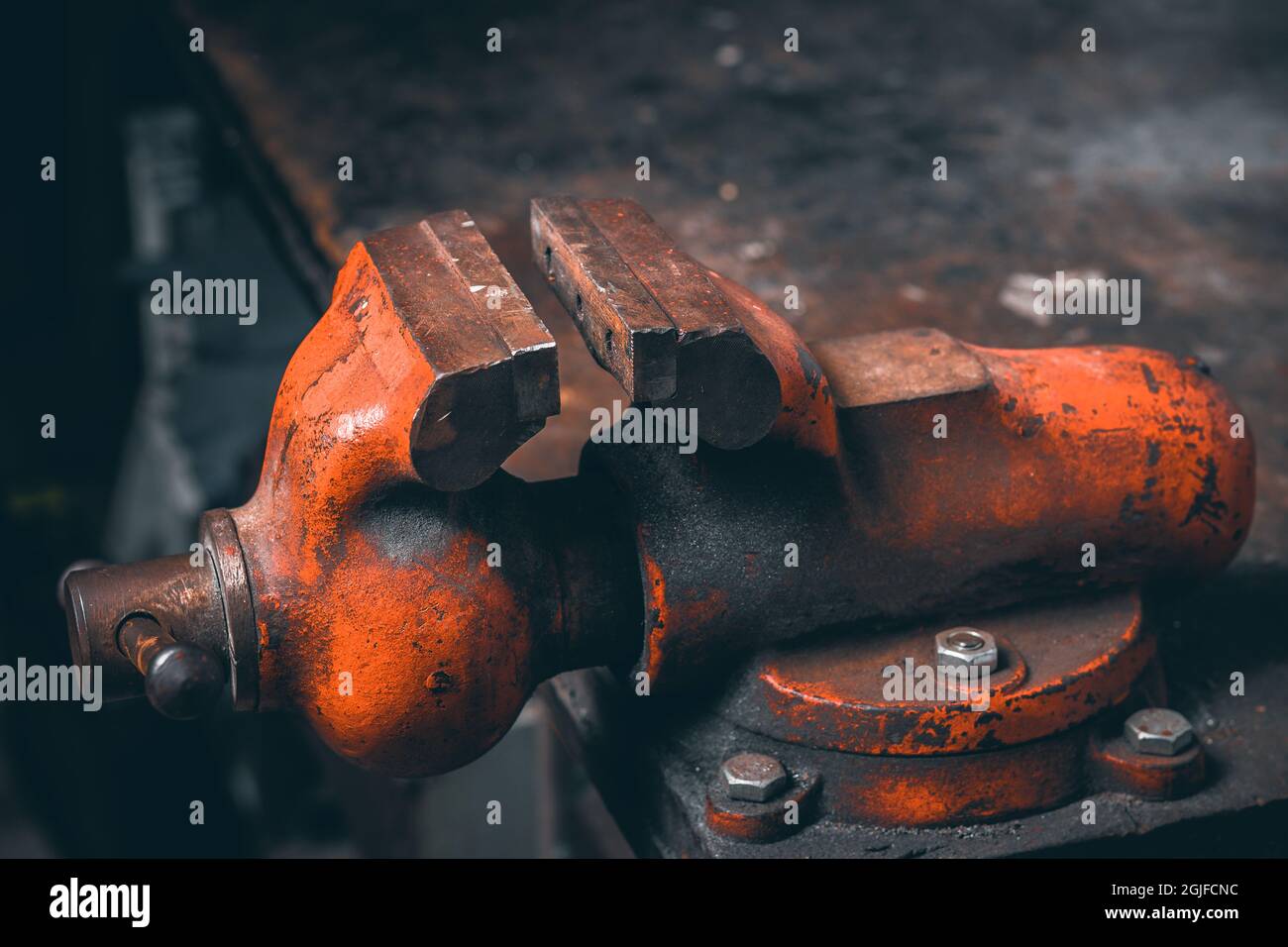 Bench vise hi-res stock photography and images - Alamy
