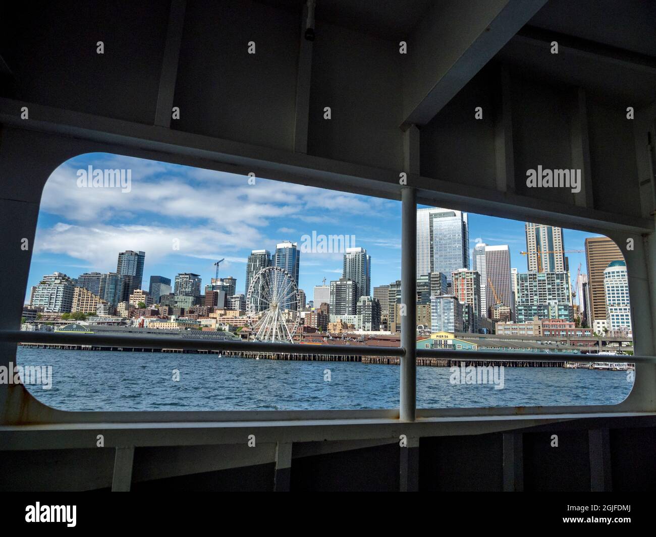 Usa, Washington State, Seattle, downtown skyline viewed through the ...