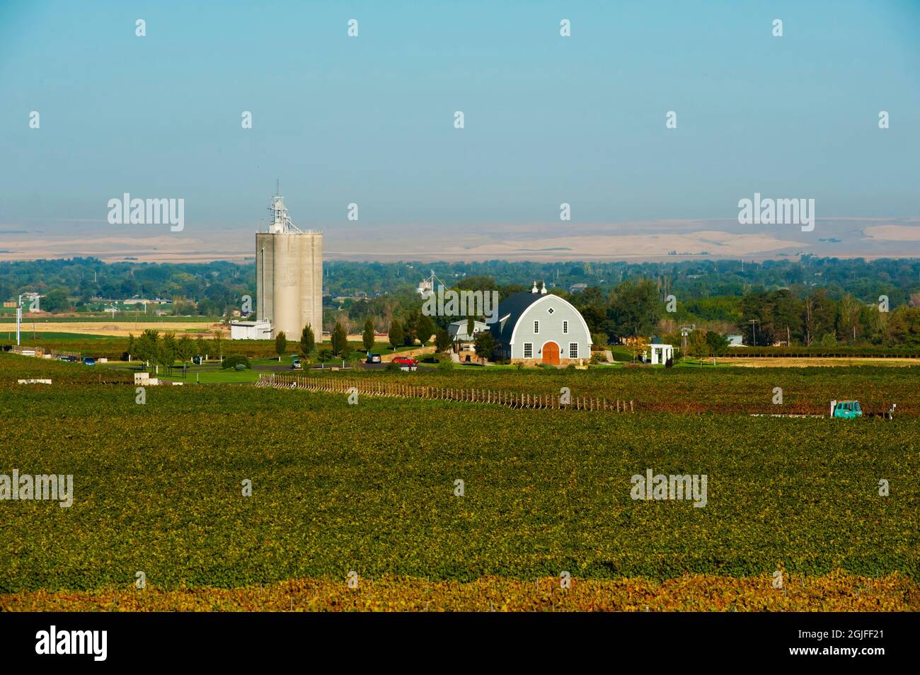USA, Washington State, Walla Walla. Garrison Creek Cellars and Les ...