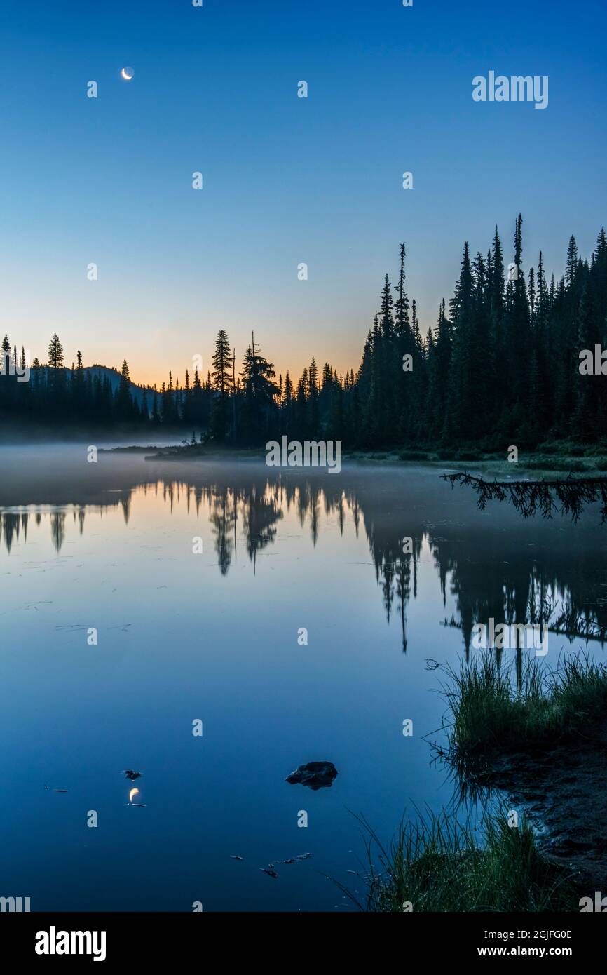 Mt crescent hi-res stock photography and images - Alamy