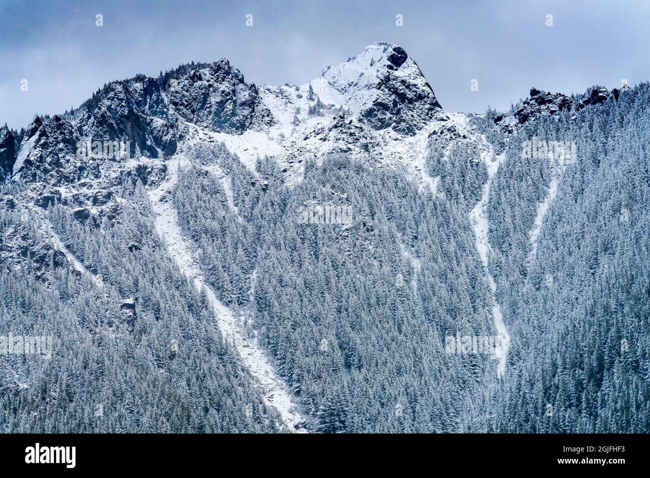Mount si hi-res stock photography and images - Alamy